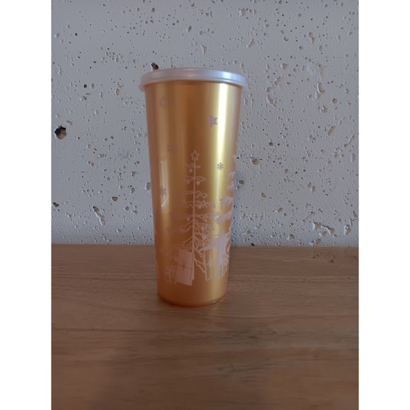 Tupperware | Dining | Tupperware 6 Oz Tumbler W Lid Metallic Gold ...